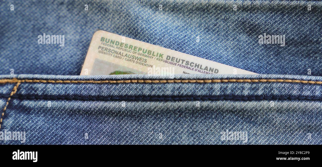 German id card hi-res stock photography and images - Alamy