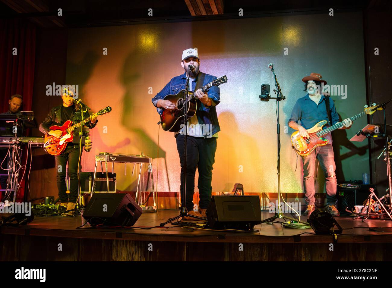 Fire country cbs hi-res stock photography and images - Alamy