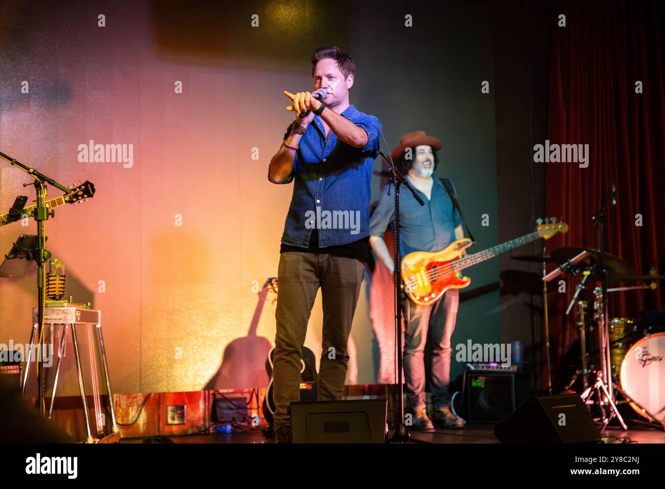 Fire country cbs hi-res stock photography and images - Alamy