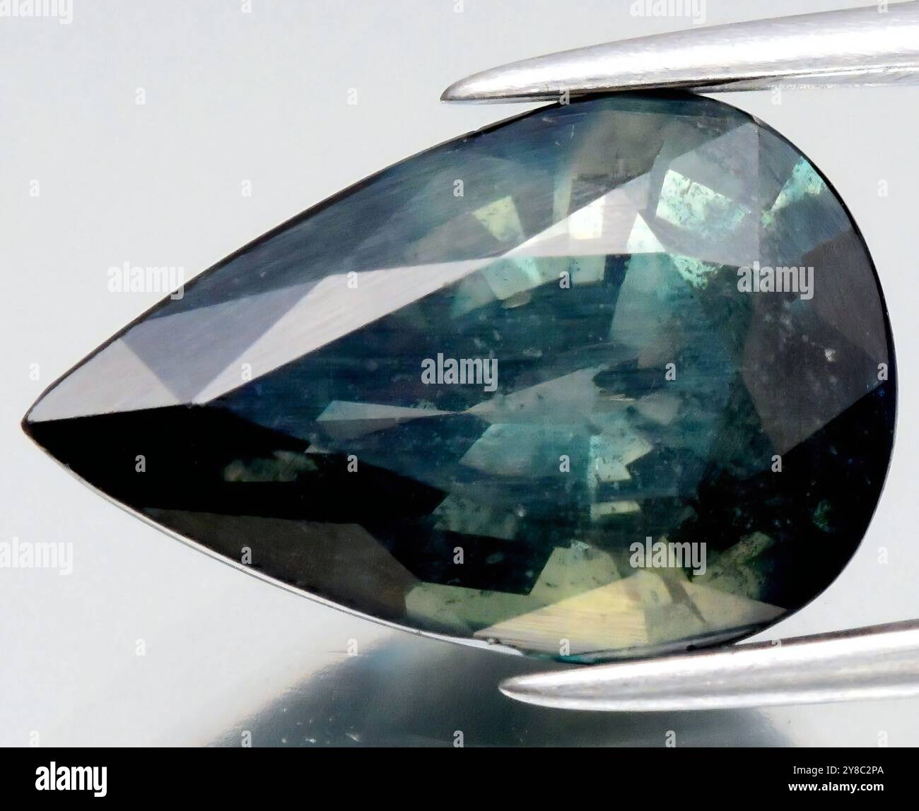 Textured design of teardrop hi-res stock photography and images - Alamy