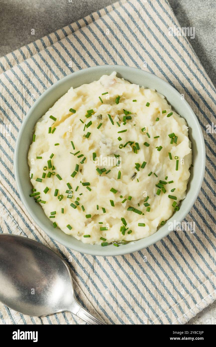 Homemade Chive and Garlic Mashed Potatoes with Butter Stock Photo - Alamy