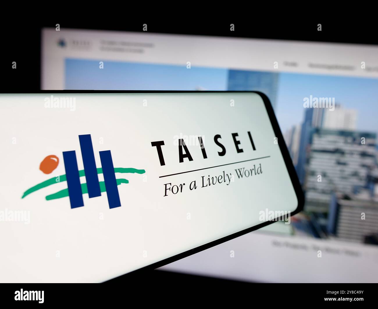 Smartphone with logo of Japanese construction company Taisei ...