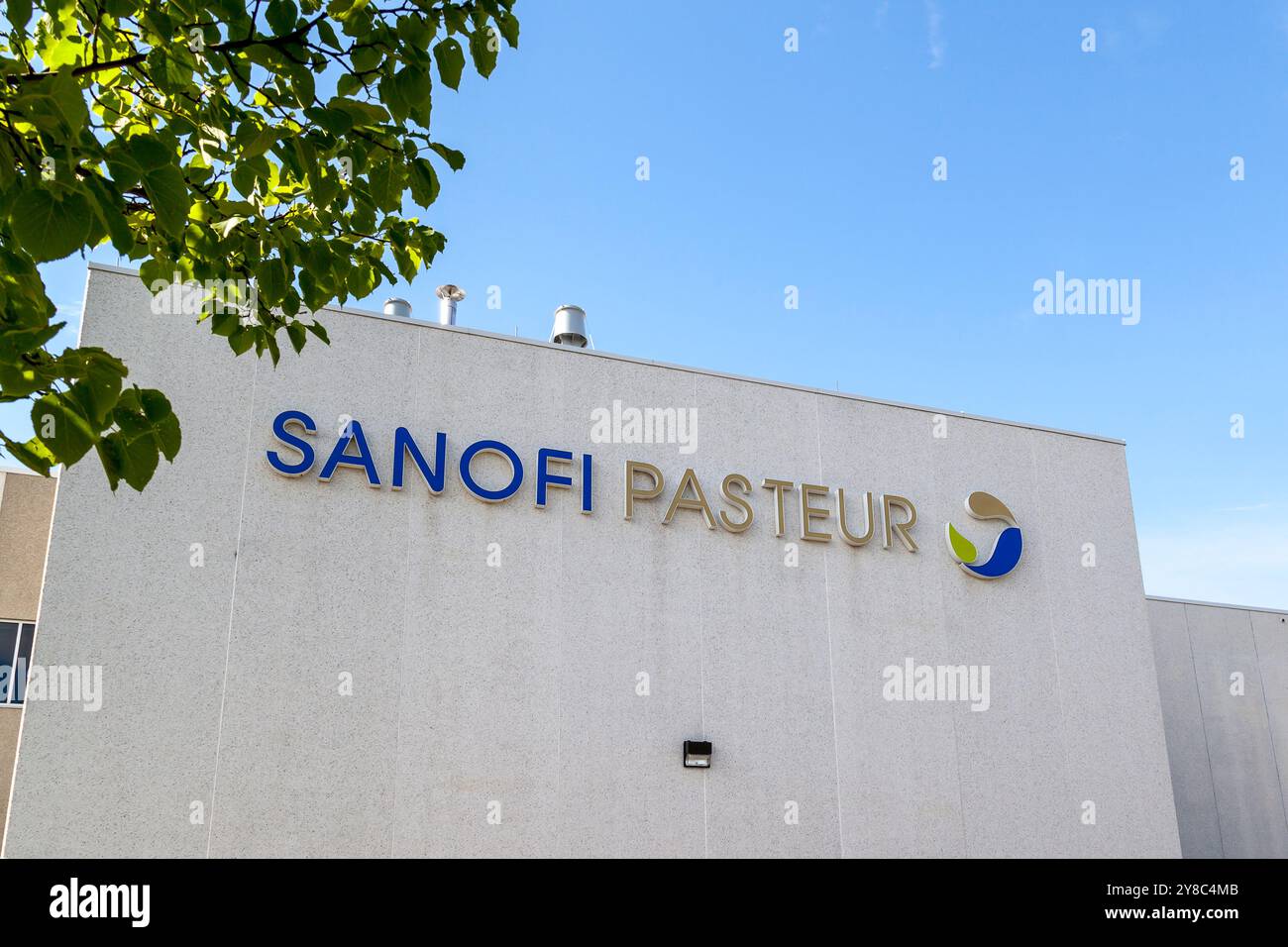 Sanofi pasteur toronto hi-res stock photography and images - Alamy