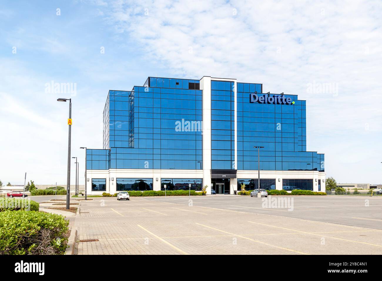 Deloitte hi-res stock photography and images - Alamy