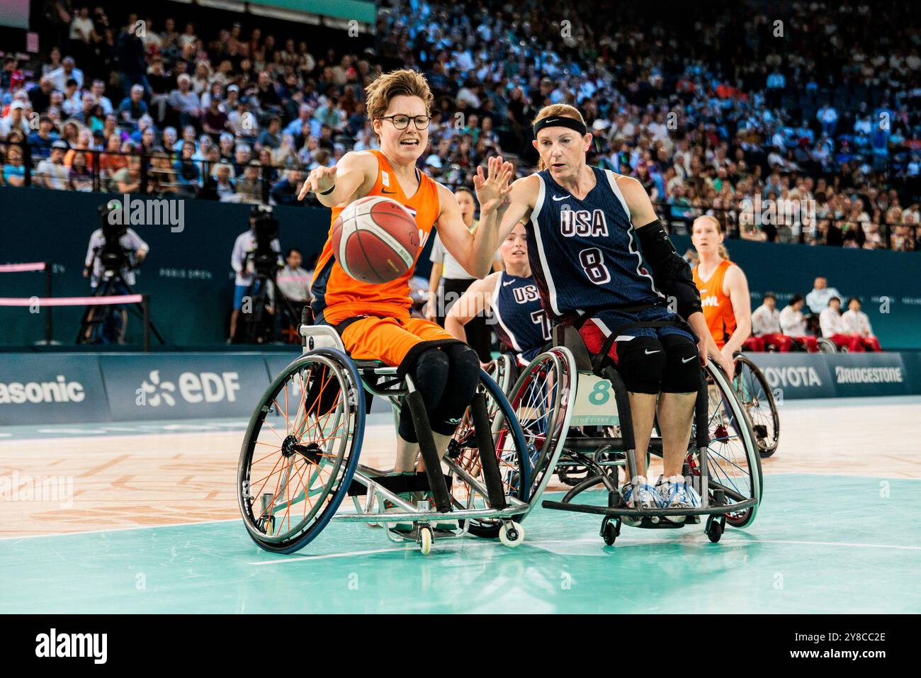 PARIS, FRANKREICH 08. September - Rollstuhlbasketball Spiel um Gold ...