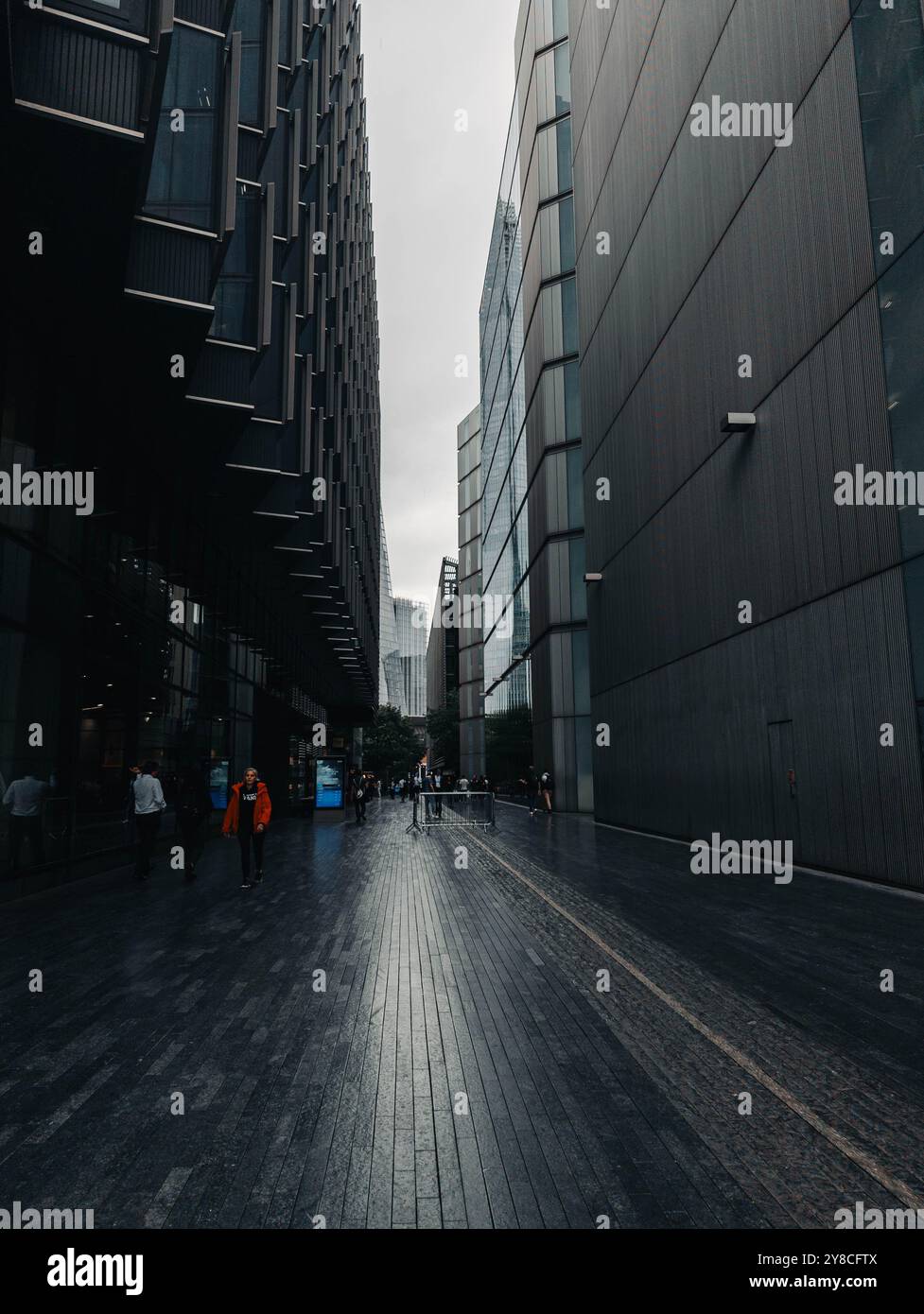 Victorian alleyway london hi-res stock photography and images - Alamy