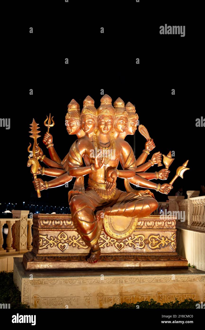 idol of hindu holy god lord shiva at outdoor from different angle image ...