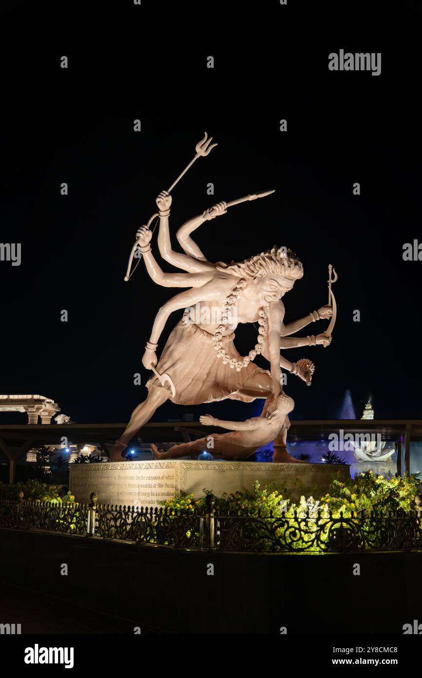 idol of hindu holy god lord shiva at outdoor from different angle image ...