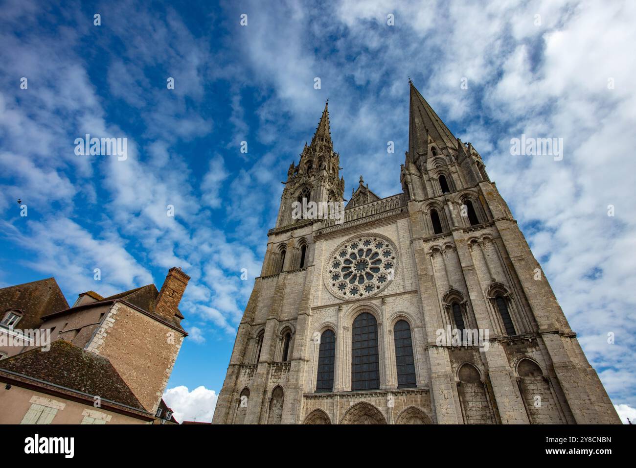 The Rose Window at Notre Dame de Chatres Cathedral Chatres, France ...