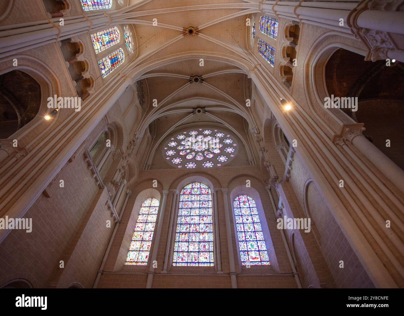 The Rose Window at Notre Dame de Chatres Cathedral Chatres, France ...