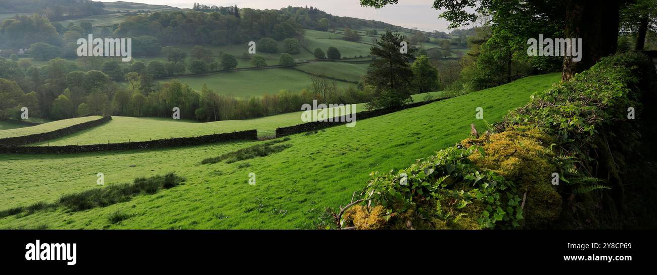 View over the Troutbeck valley, above lake Windermere, Lake District ...