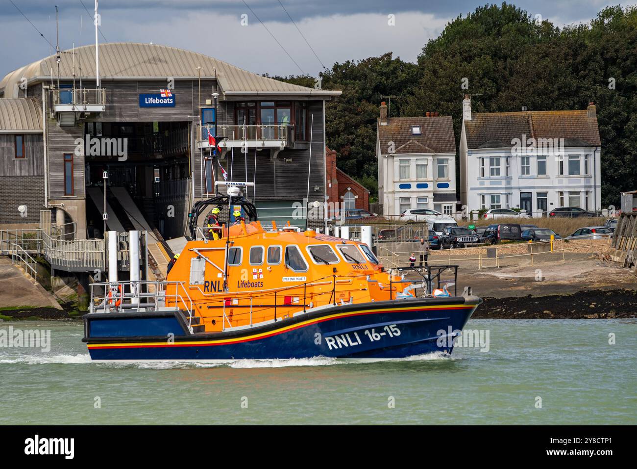 Life boat launch Stock Photo - Alamy