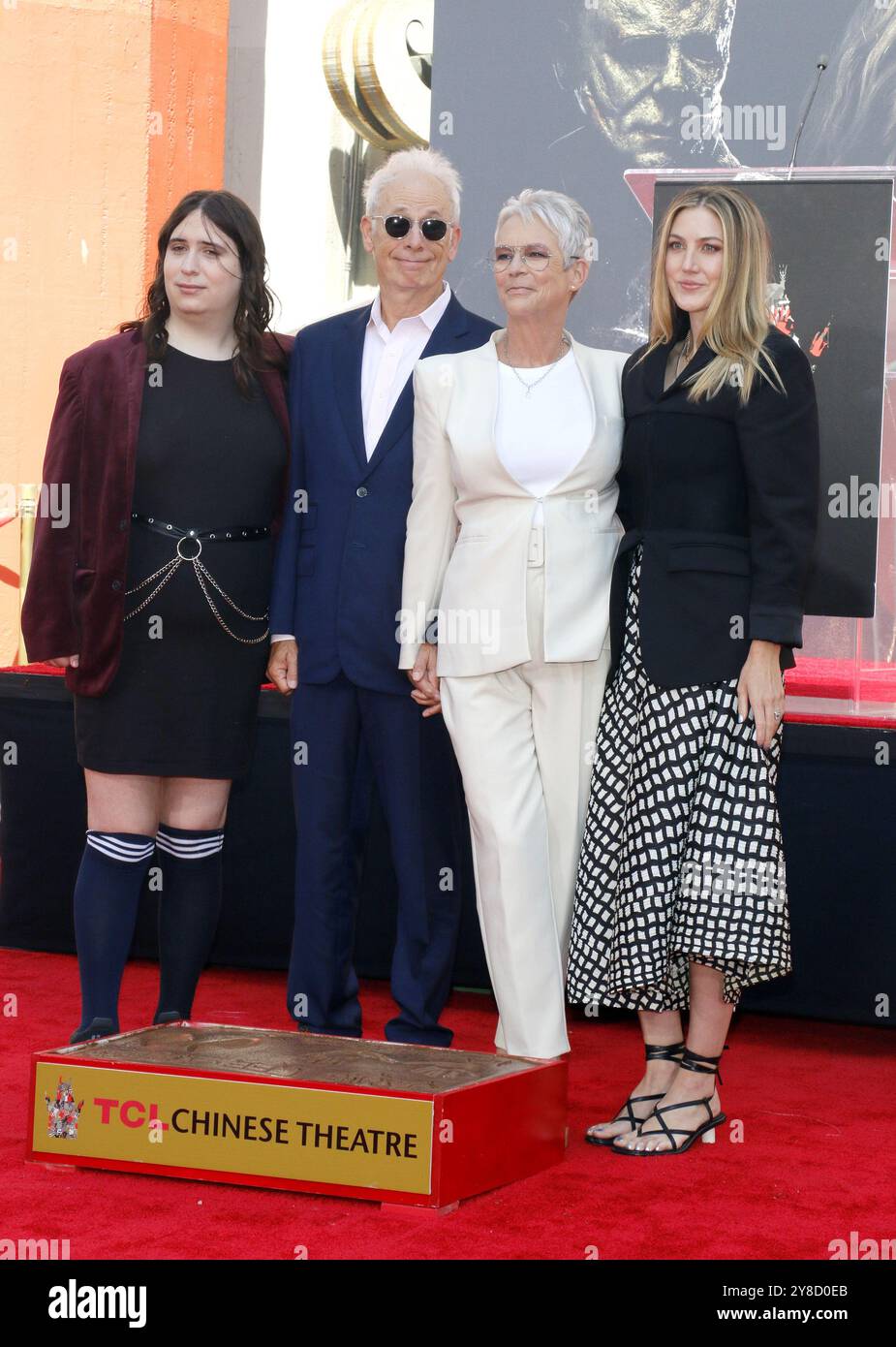 Ruby Guest, Christopher Guest, Jamie Lee Curtis and Annie Guest at Jamie Lee Curtis hand and ...