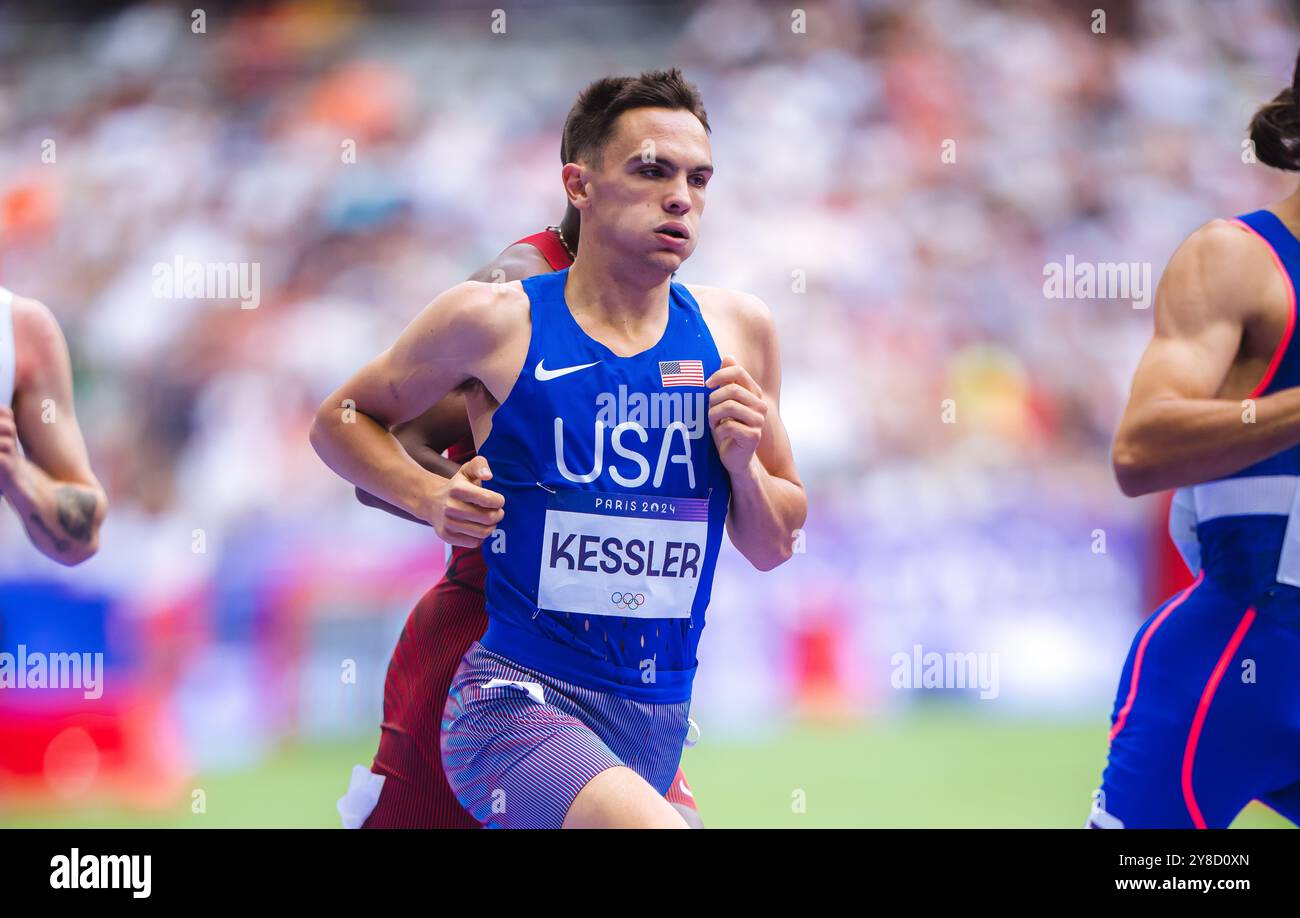 Hobbs Kessler participating in the 800 meters at the Paris 2024 Olympic ...