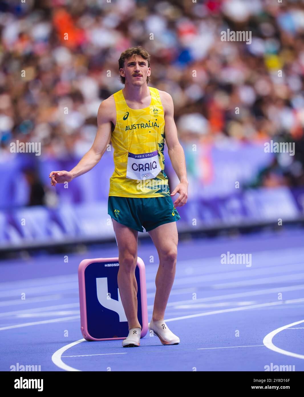 Peyton Craig participating in the 800 meters at the Paris 2024 Olympic ...