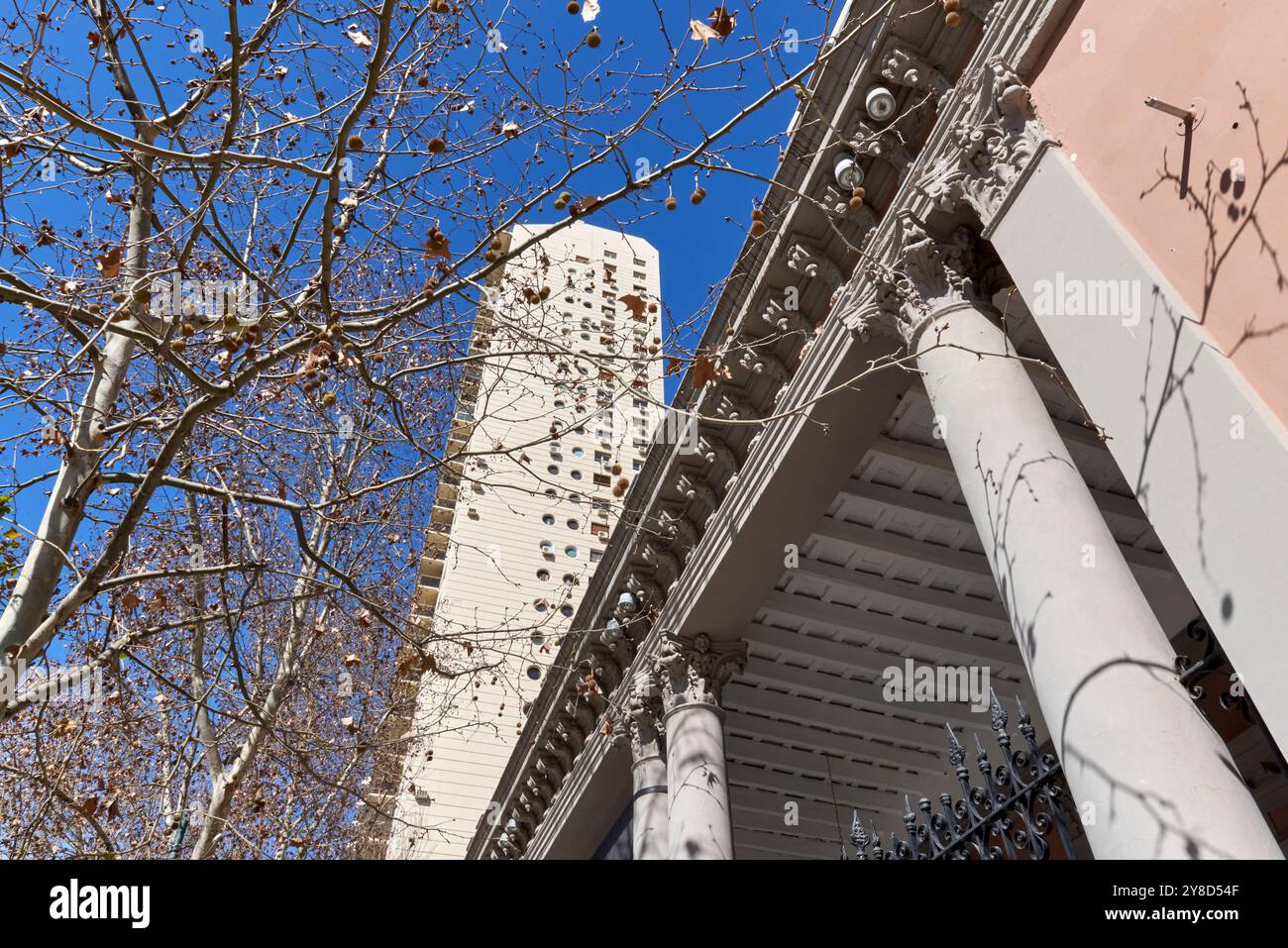 Back view renovation real estate hi-res stock photography and images ...