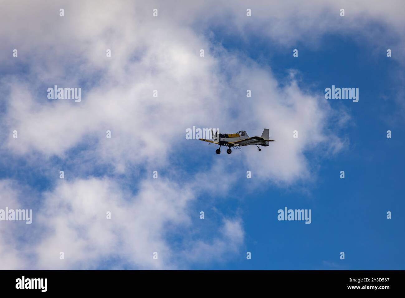 A display of low-flying planes over the airport, ultralight planes, and ...