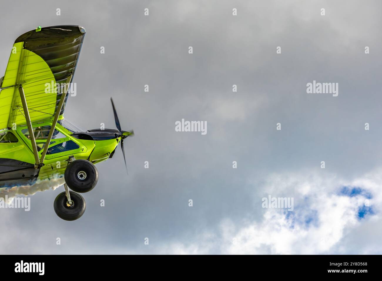 A display of low-flying planes over the airport, ultralight planes, and ...