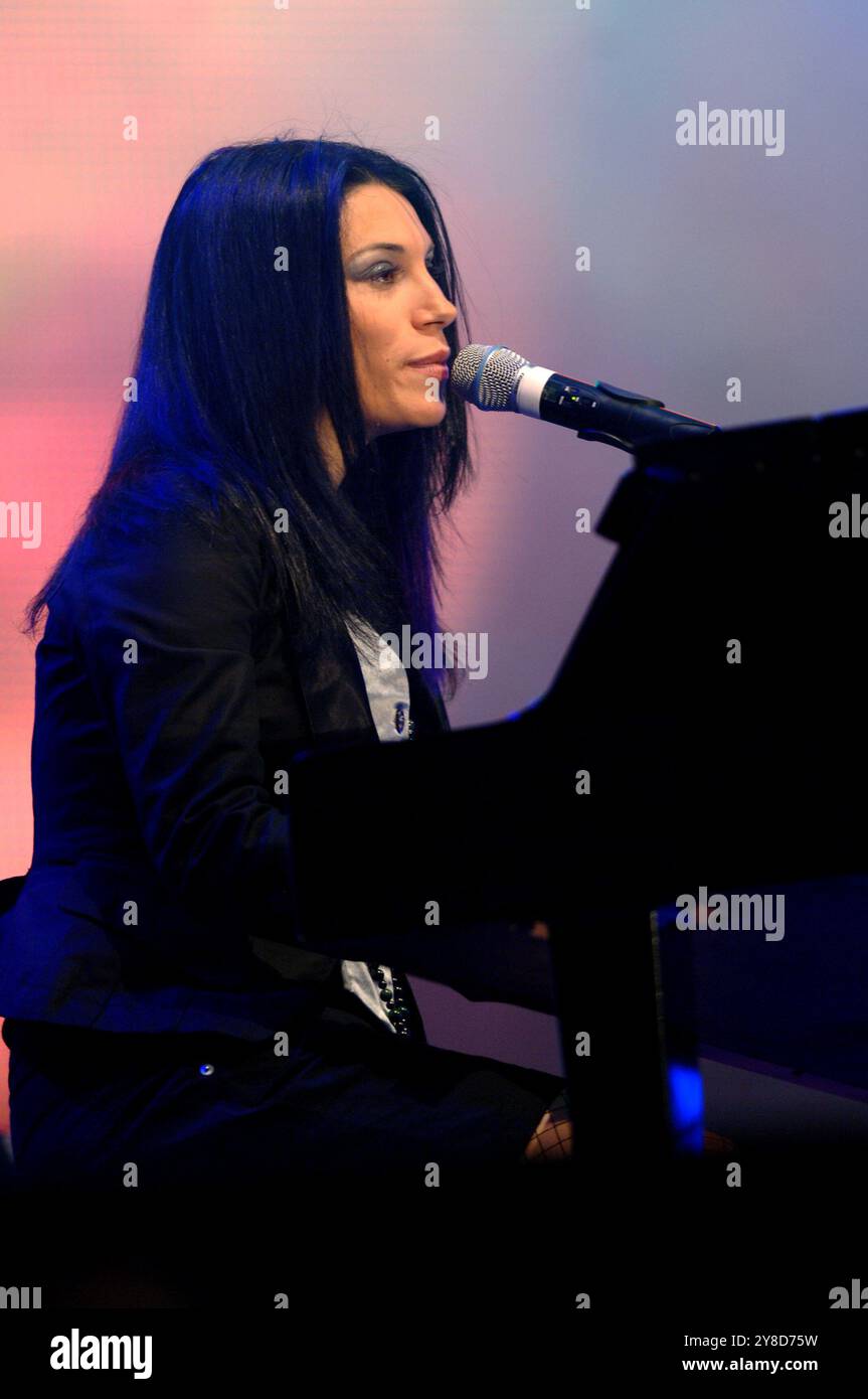Padova Italy 23/04/2006: L’Aura alias Laura Abela , Italian singer ...