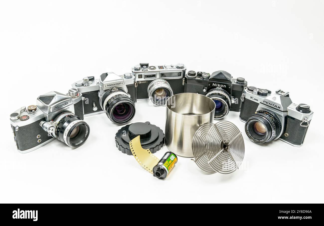 Film roll 1 hi-res stock photography and images - Alamy