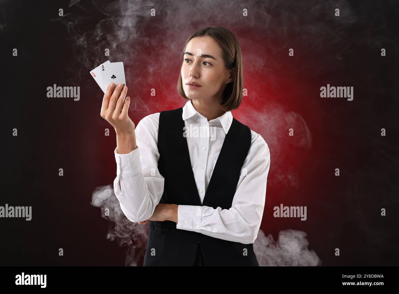 Professional croupier holding deck hi-res stock photography and images ...