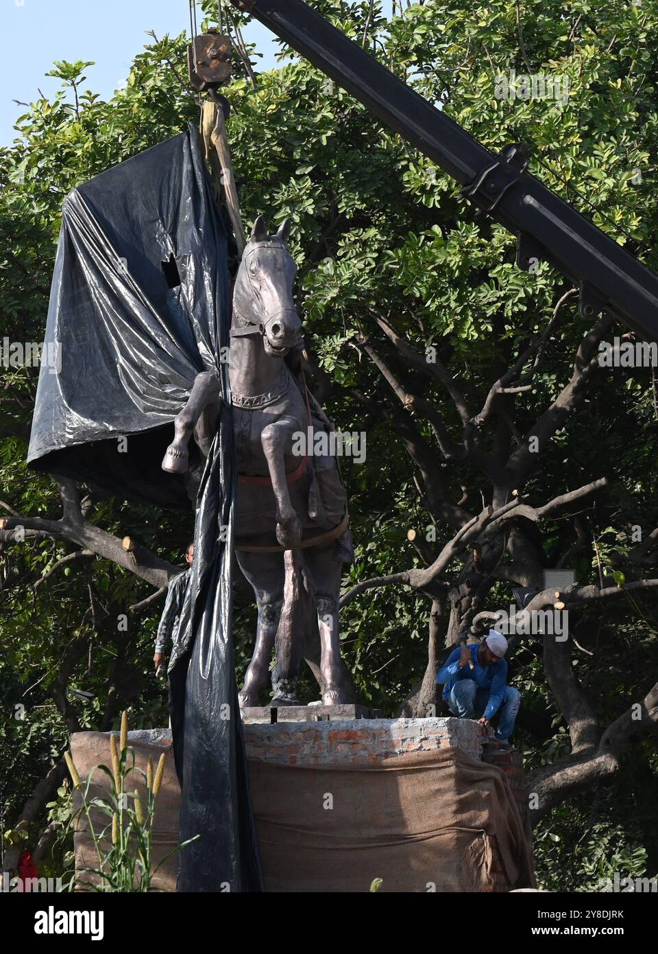New Delhi, India. 04th Oct, 2024. NEW DELHI, INDIA - OCTOBER 4: Statue ...