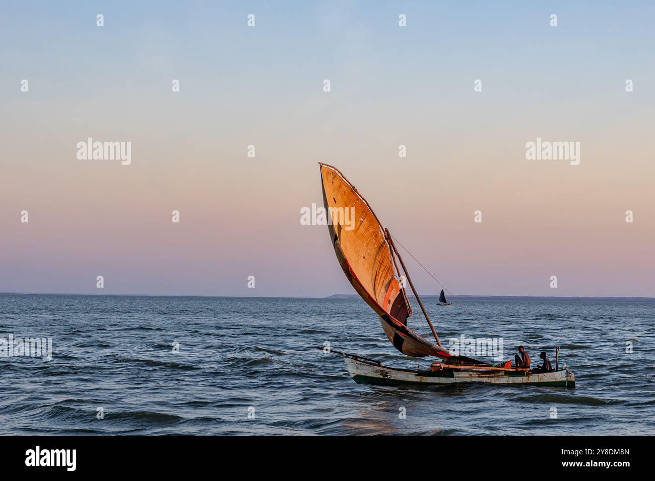 Sea under setting sun hi-res stock photography and images - Alamy