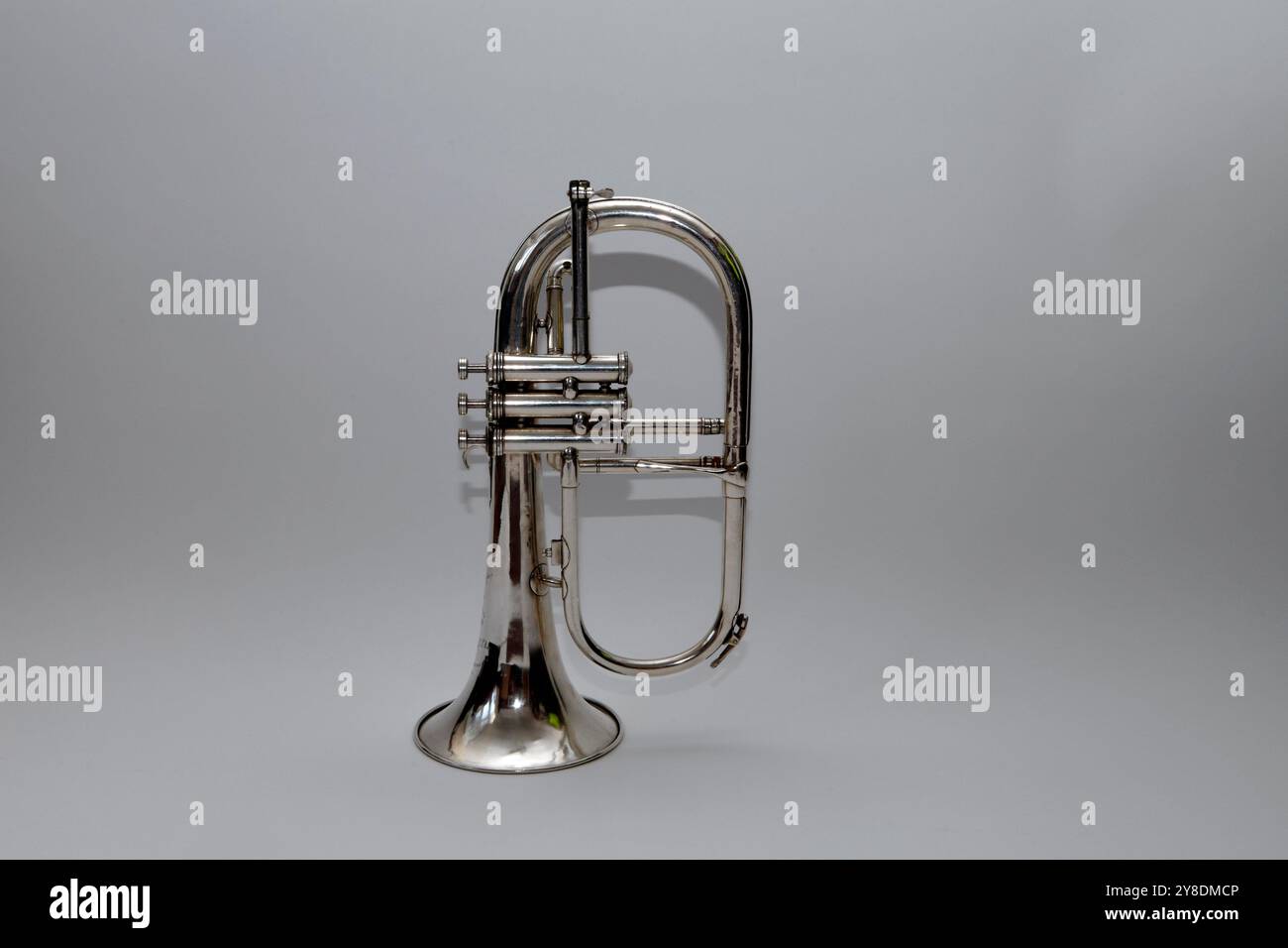 Vintage Flugal Horn silver finish Stock Photo - Alamy