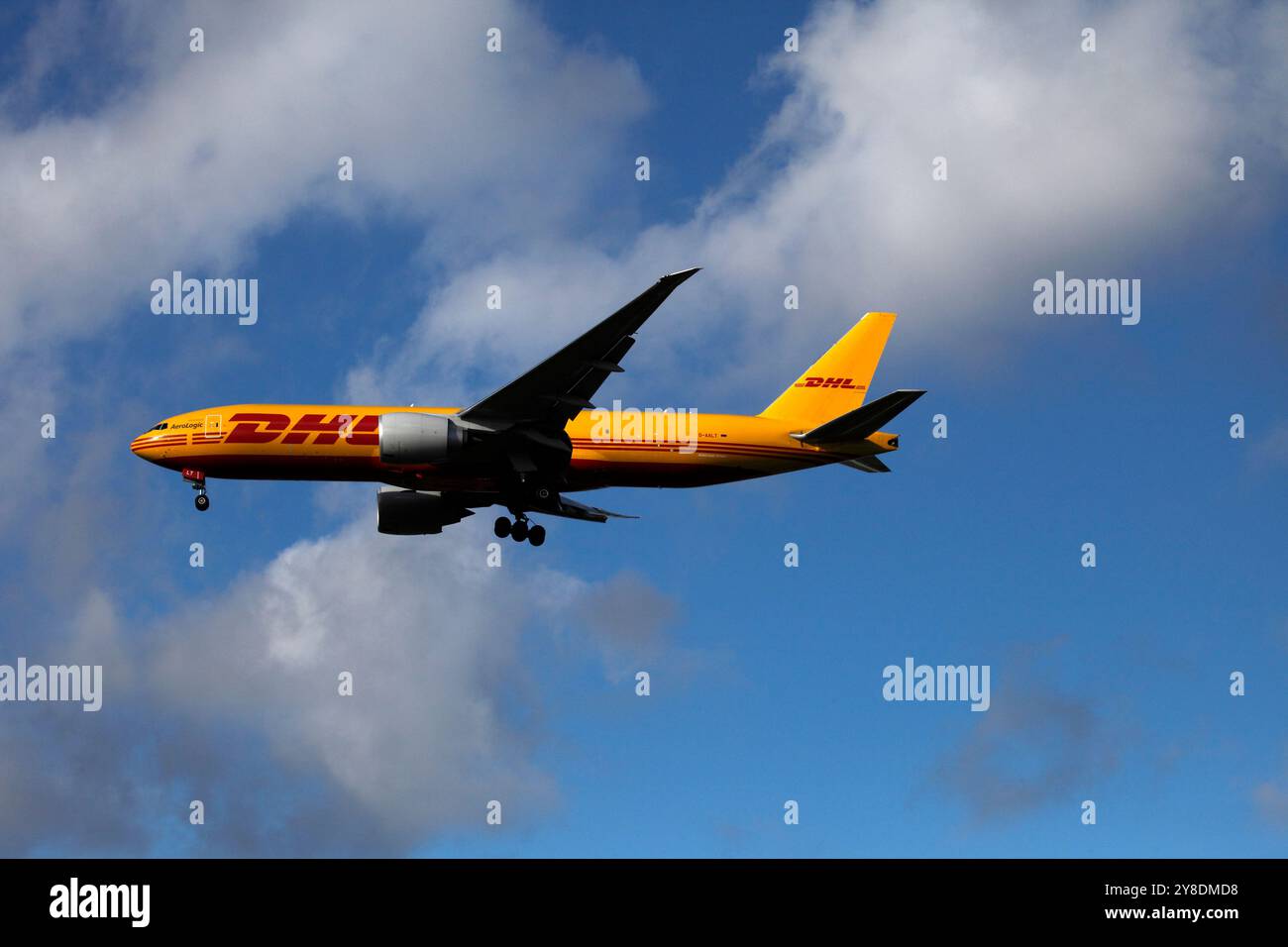 DHL Aerologic. D-AALT. Boeing 777-200LR. Boeing 777F Stock Photo - Alamy