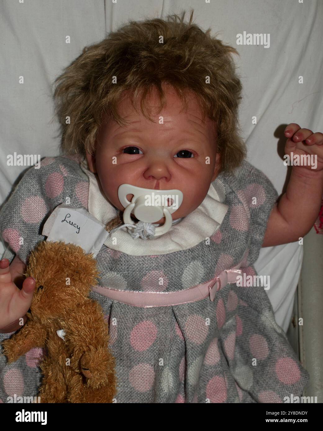 Vintage doll hi-res stock photography and images - Alamy