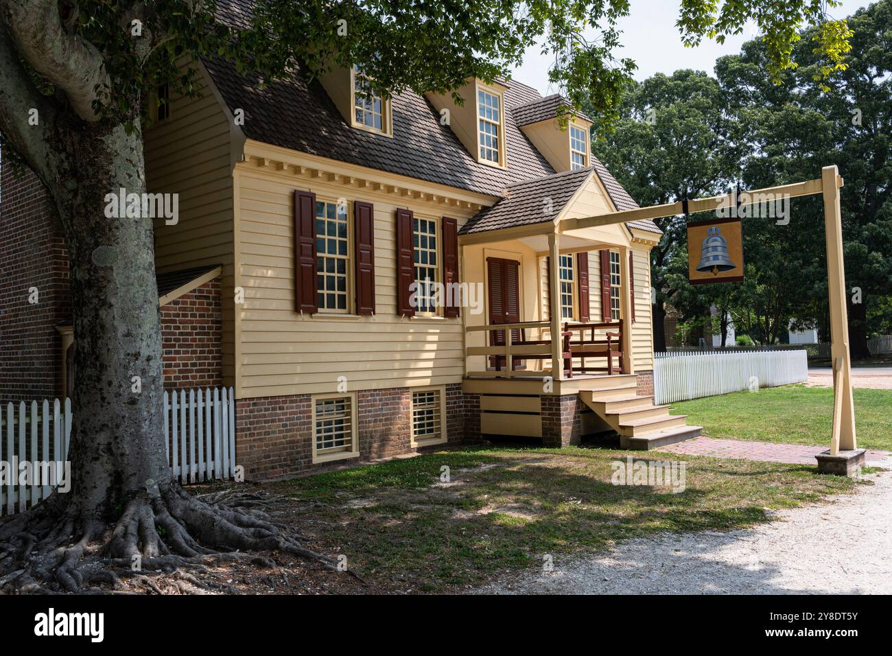 Colonial Williamsburg Blue Bell Stock Photo - Alamy