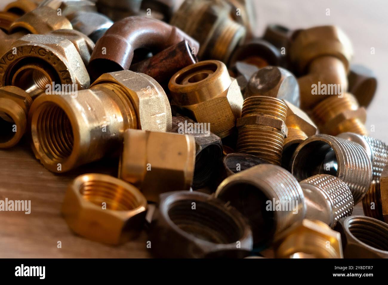 Tee fittings hi-res stock photography and images - Alamy