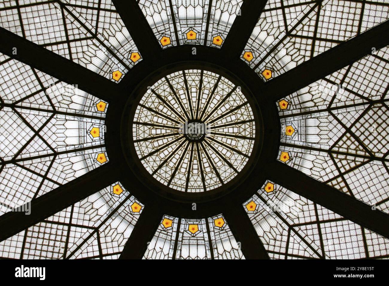 Cupola structure hi-res stock photography and images - Alamy