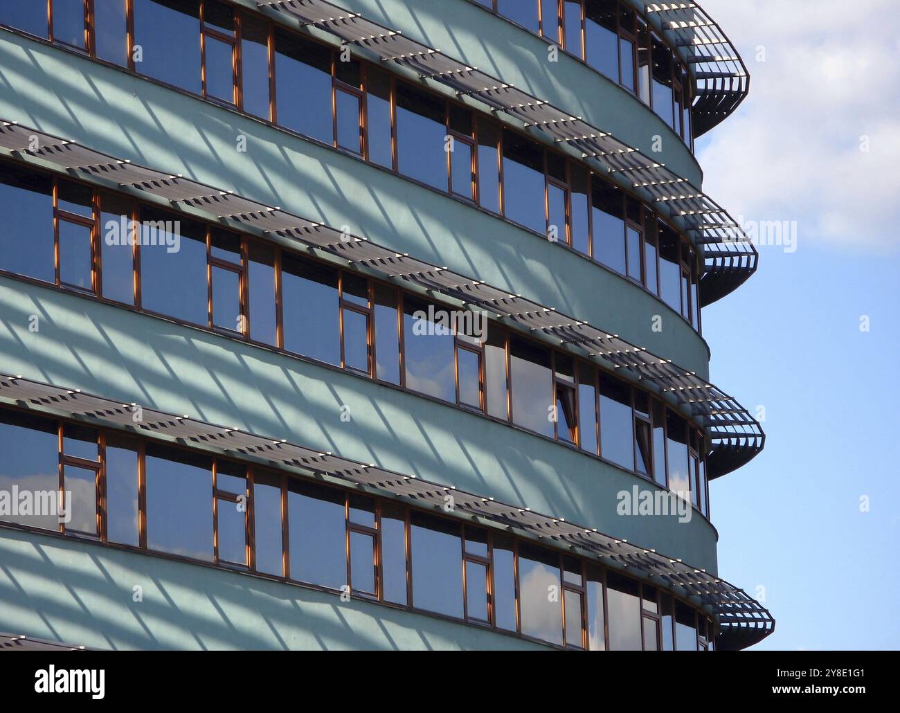 Oval sections hi-res stock photography and images - Alamy