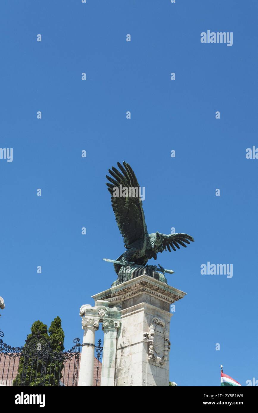 The mythological Turul bird, Buda Castle, Budapest Stock Photo - Alamy
