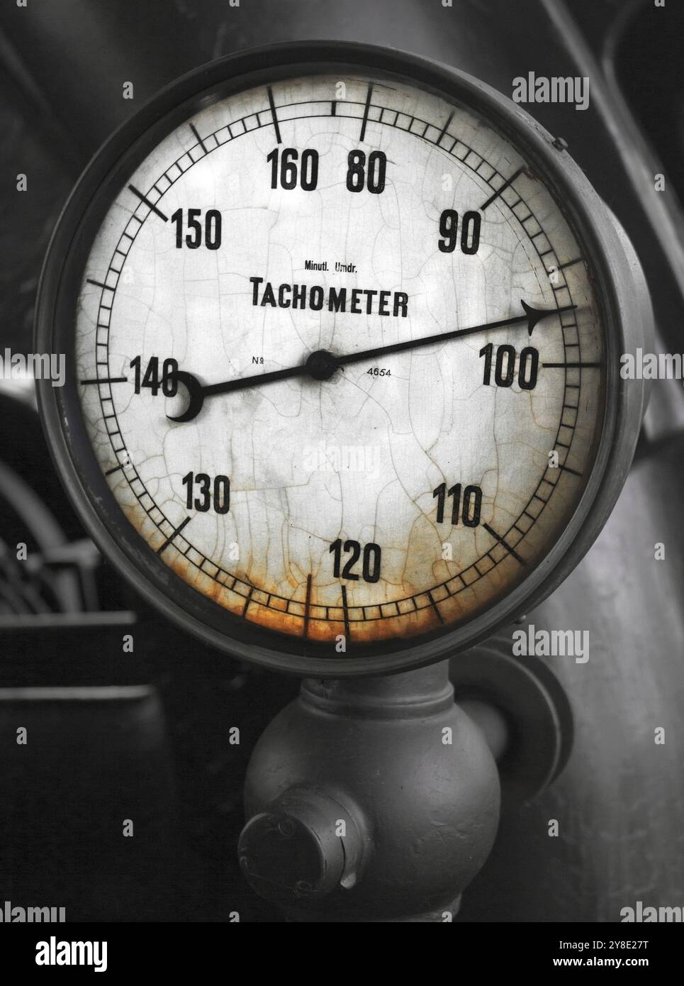 Vintage steam machine dial Stock Photo - Alamy