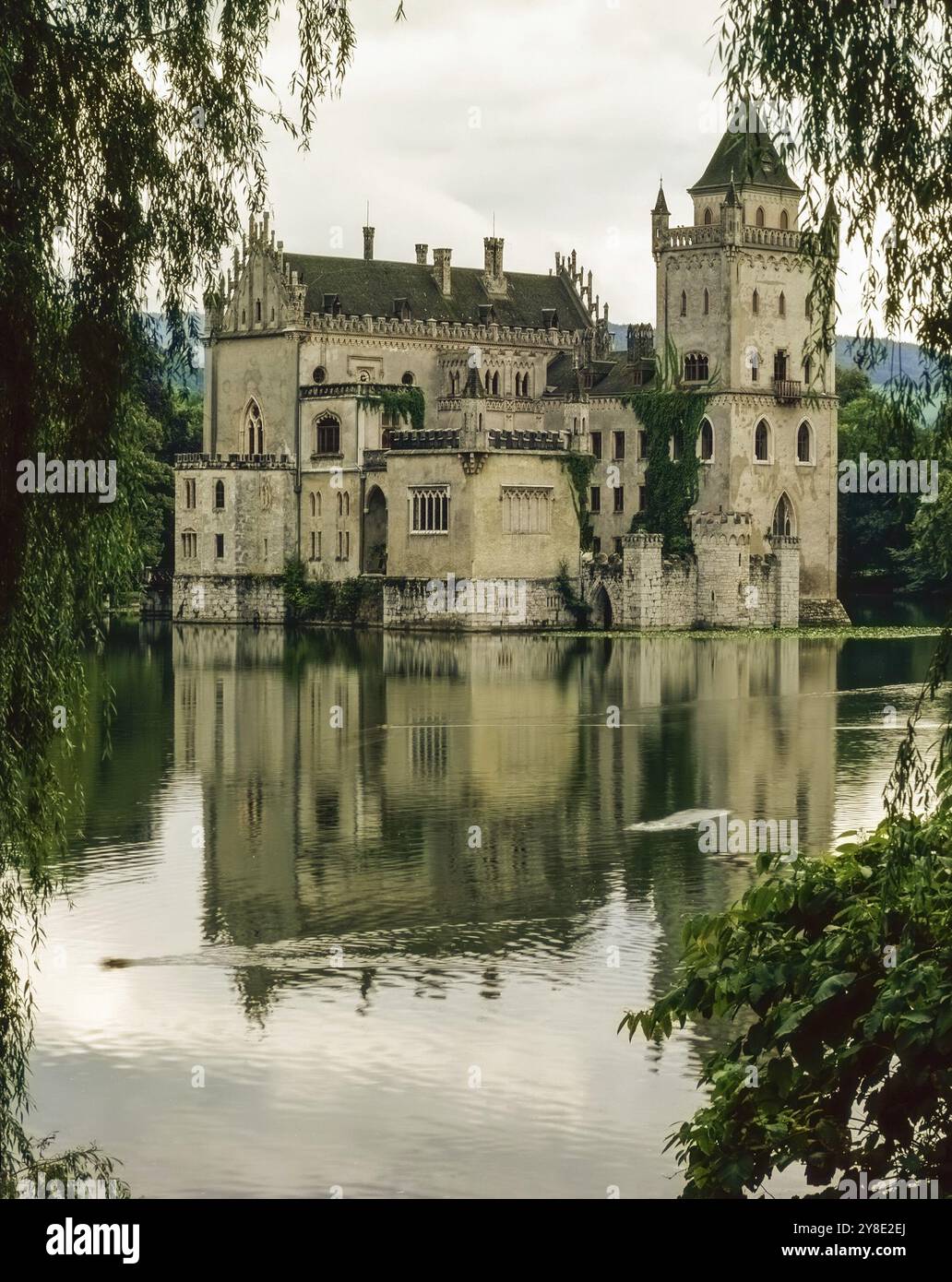 Schloss anif hi-res stock photography and images - Alamy