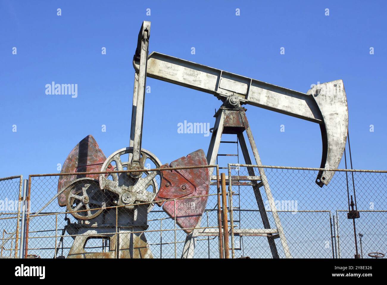 Antiquated pump hi-res stock photography and images - Alamy