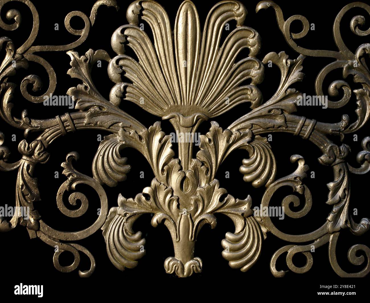 Cast iron staircases hi-res stock photography and images - Alamy