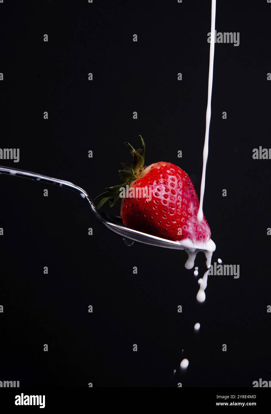 Spoon pieces hi-res stock photography and images - Alamy