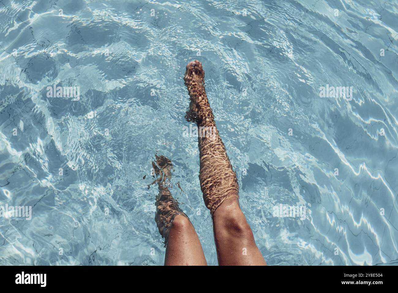 Womens legs swimming hi-res stock photography and images - Alamy