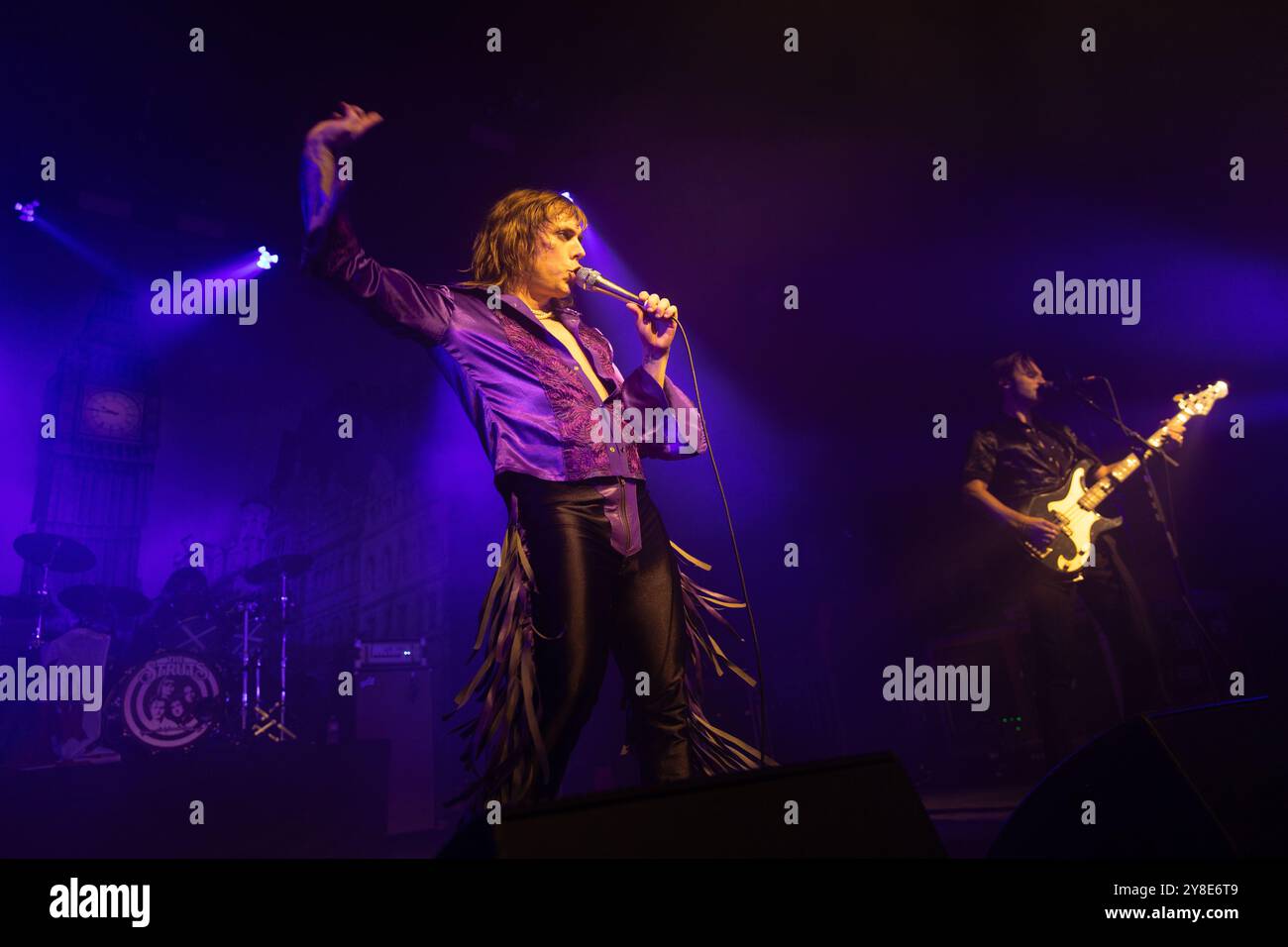 The struts tour 2024 hi-res stock photography and images - Alamy