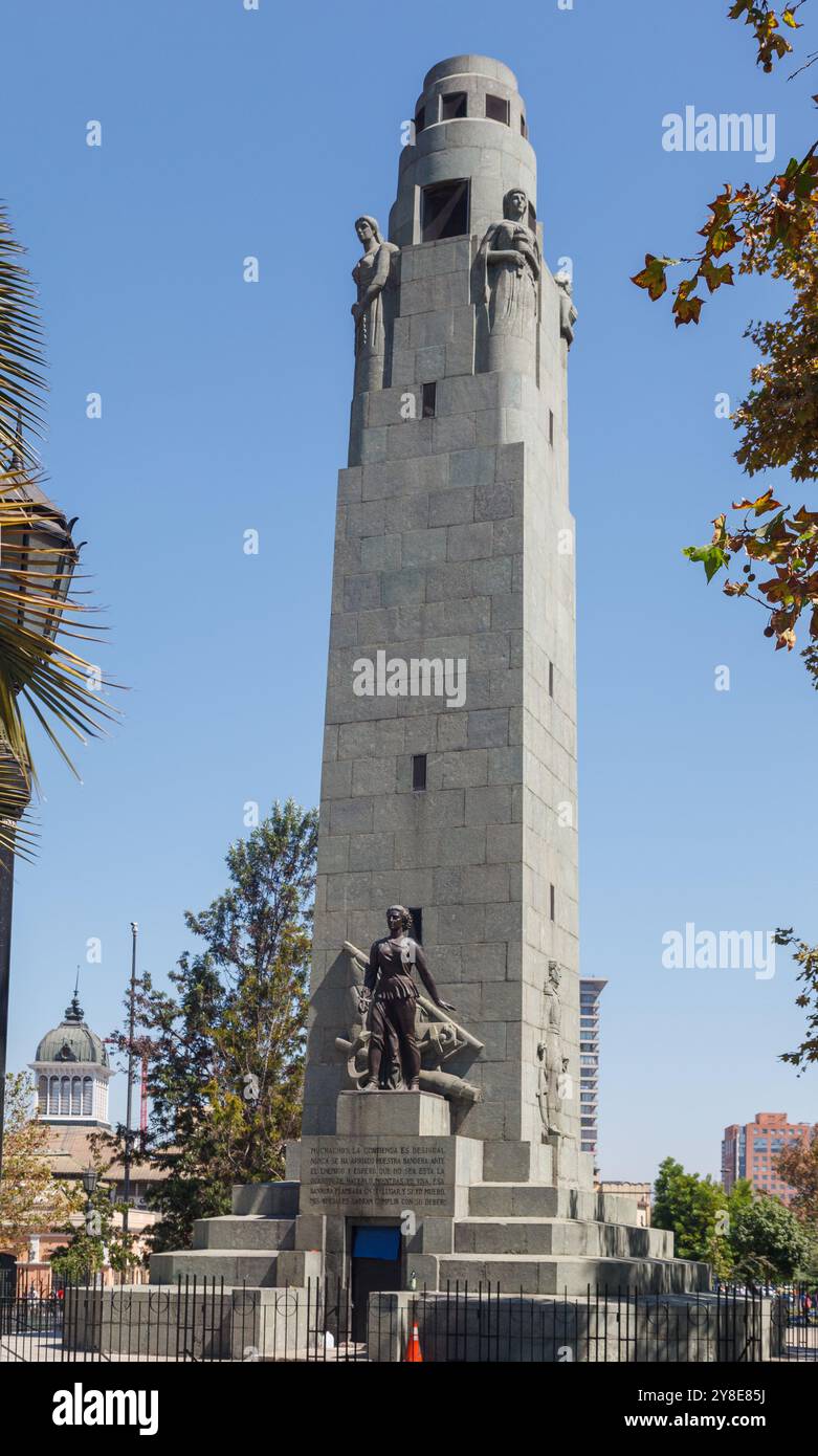Monumento a los Heroes de Iquique (Iquique heroes monument) in Santiago ...
