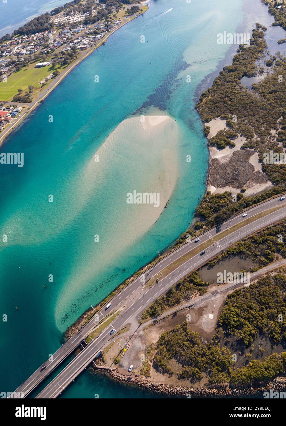 Swansea Bridge and Channel at the mouth of Lake Macquarie - Australia's ...