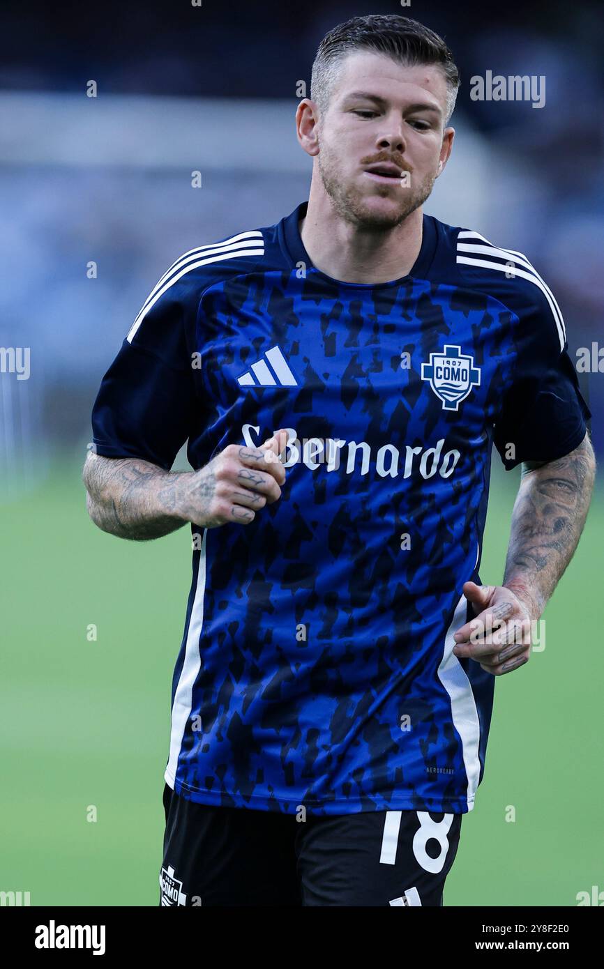 Como’s Spanish defender Alberto Moreno looks before the Serie A ...
