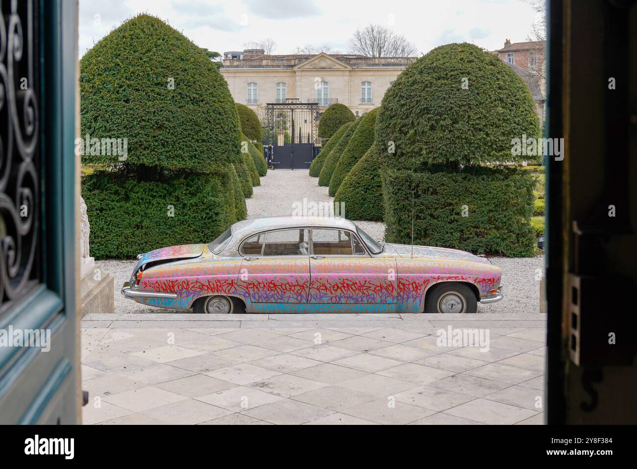 Bordeaux , France - 09 26 2024 : Jaguar 420 painted by John Perello ...