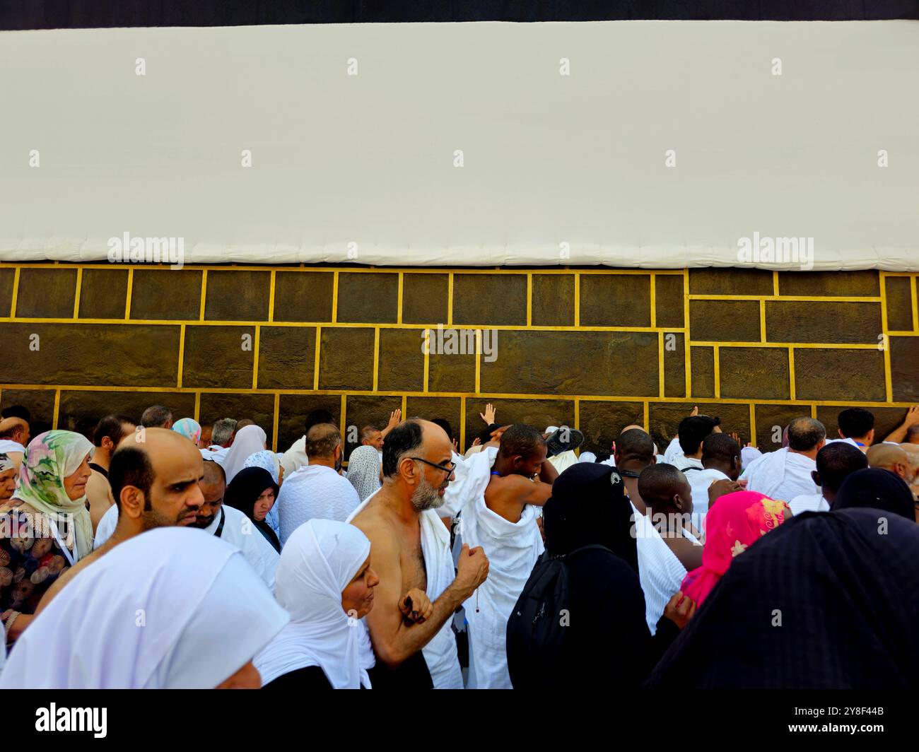 Mecca, Saudi Arabia, June 12 2024: Mataf of the Grand Mosque, which is ...