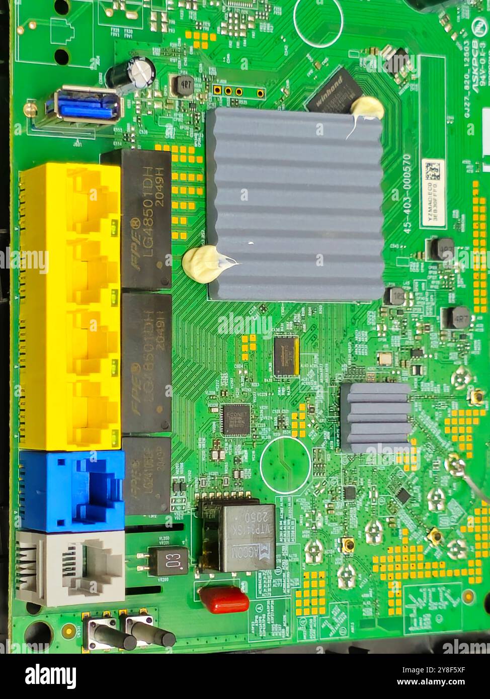 Cairo, Egypt, September 19 2024: the interiors of VDSL router, Very ...