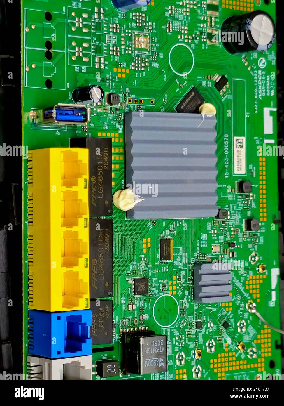 Cairo, Egypt, September 19 2024: the interiors of VDSL router, Very ...