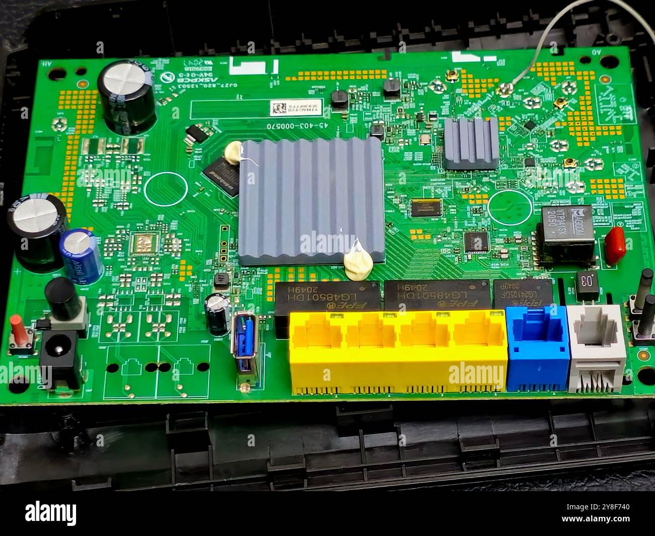 Cairo, Egypt, September 19 2024: the interiors of VDSL router, Very ...